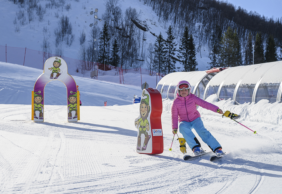 Narvikfjellet Ski Resort offers a children area with slopes for ...